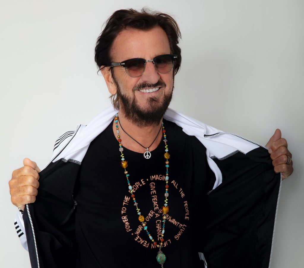 Ringo Starr, profeta del "peace and love" de los 60 - El Generacional