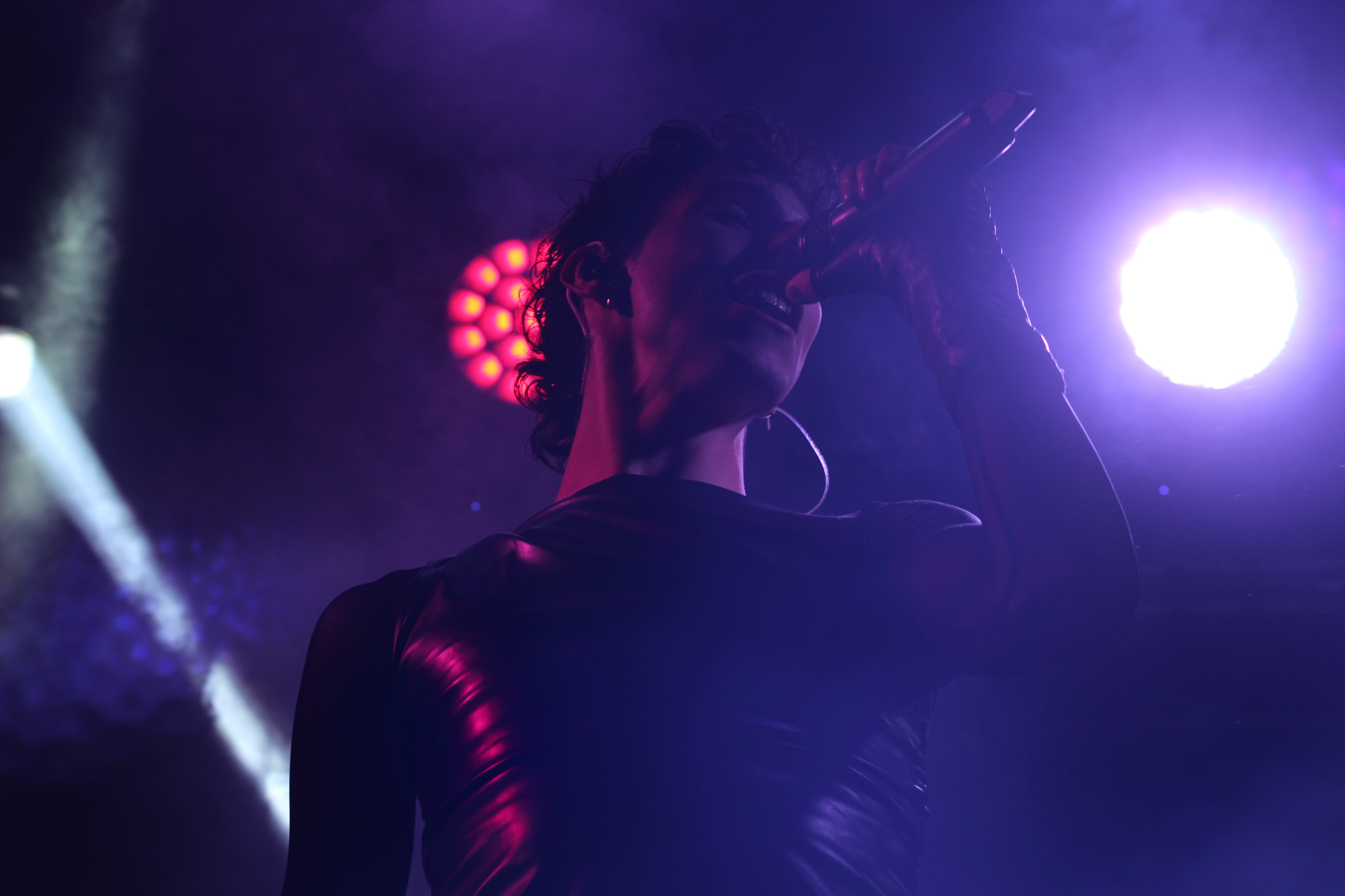 La 'MAYO SEASON' alumbra Madrid con sus 'Club Lights' - El Generacional